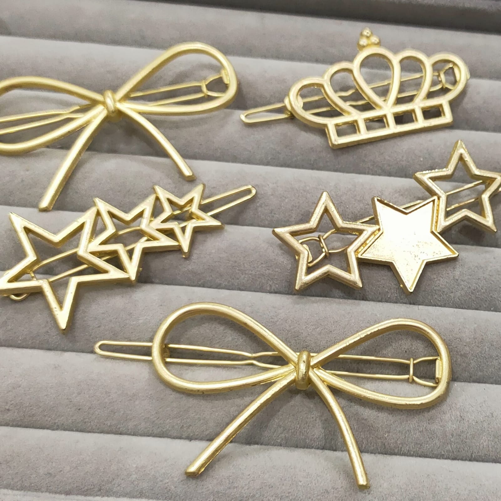 Pack Of 5 Clips (Random Design) – ALWADOOD